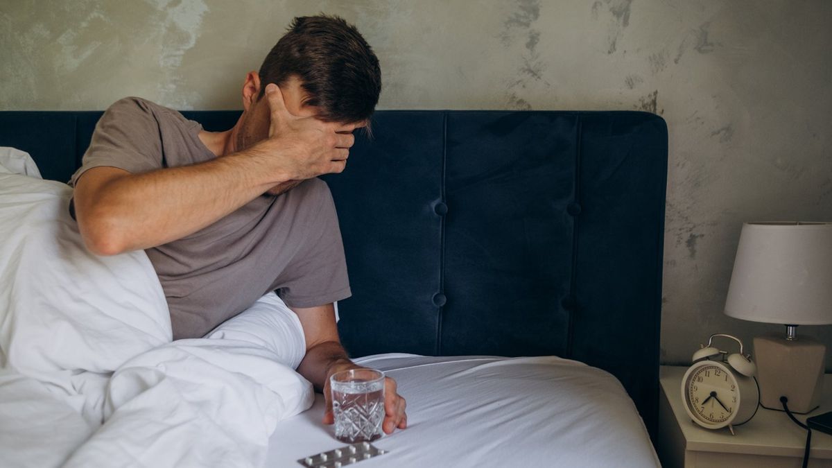 Doctor’s incredibly simple hangover cure is ‘probably the best’ you’ll ...