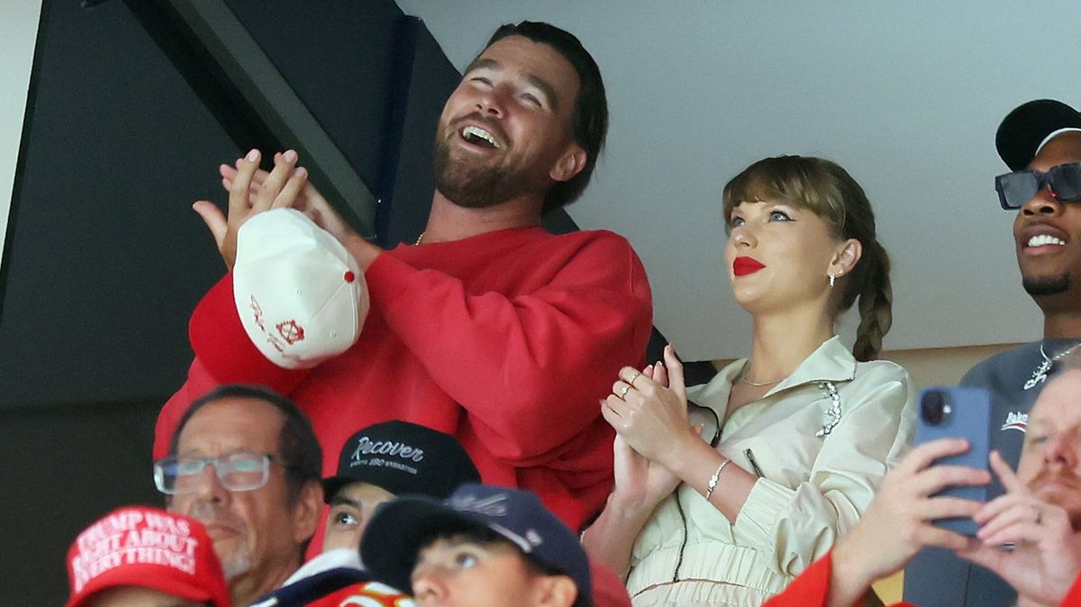Taylor Swift defended after 'strange' act at fiancé Travis Kelce's ...