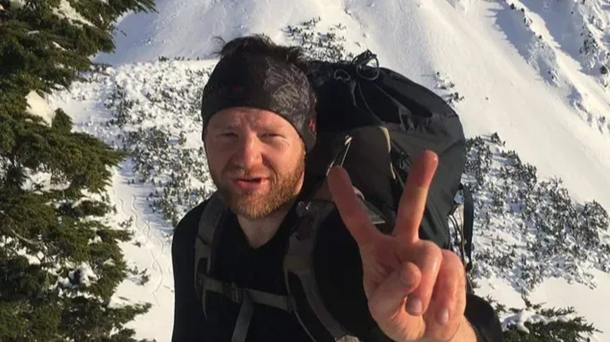 Man who narrowly survived bear attack in freezing cold Alaskan ...