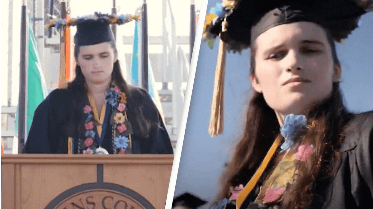 Nonverbal Student Receives Standing Ovation For Inspirational Speech At ...