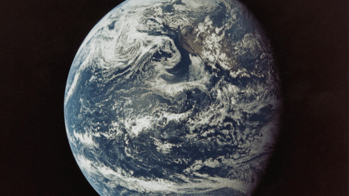 Scientists baffled after discovering Earth has a 'heartbeat' every 26 ...