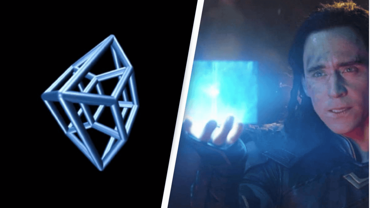 Man shows how the fourth dimension works with mind-bending tesseract video