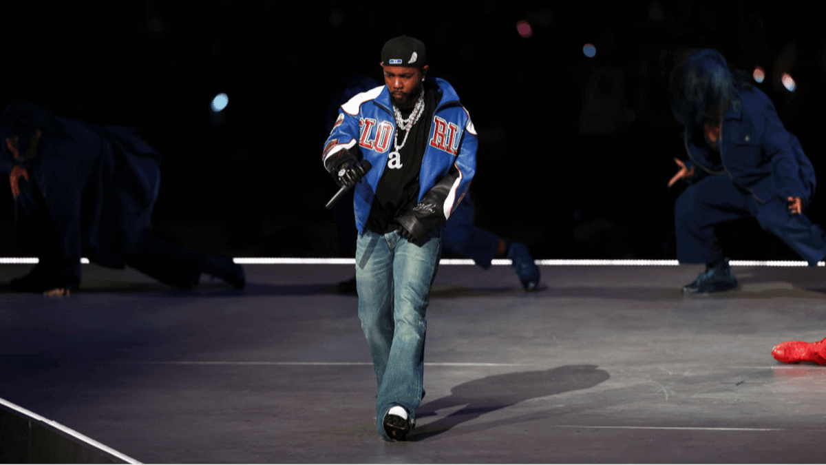 Expert shares insight to Kendrick Lamar's 'a' chain after fans think ...