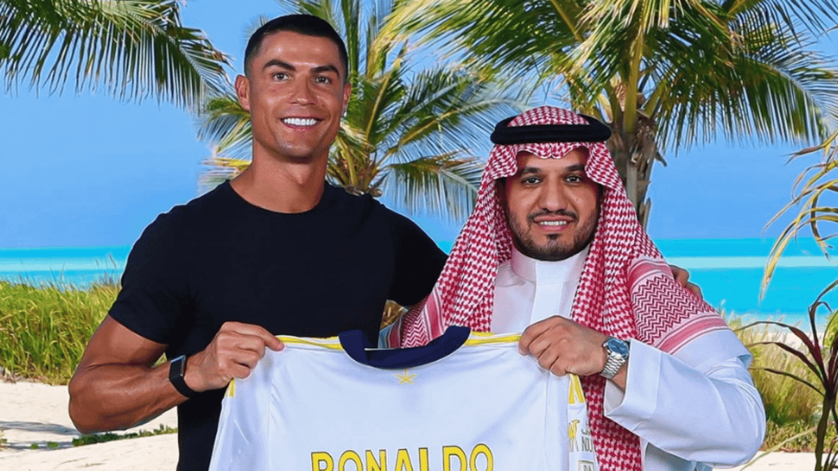 Full breakdown of Cristiano Ronaldo's new £492m Al Nassr contract ...