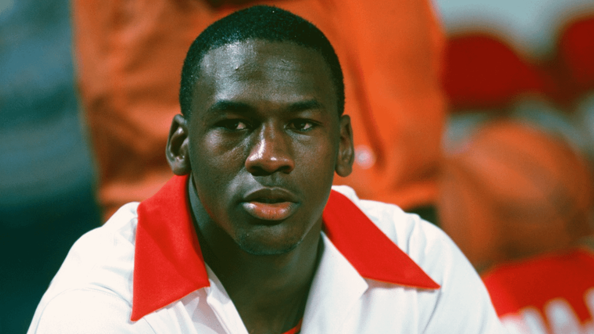 Michael Jordan had 'one job' before basketball career took off and ...