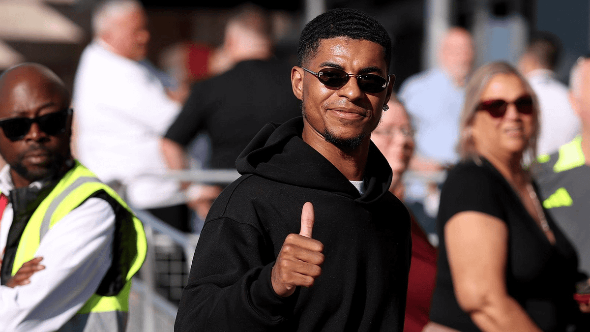Marcus Rashford faces awkward conversations with Barcelona stars after ...
