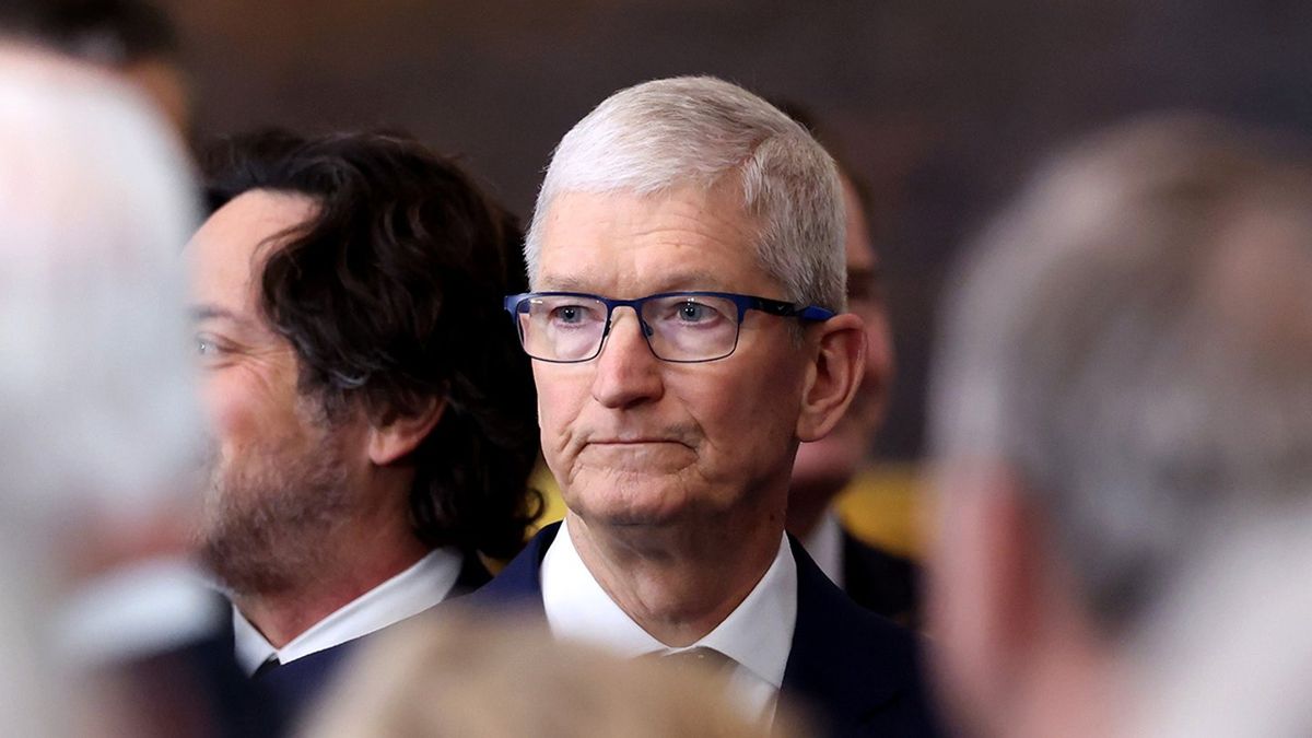 Apple CEO has blunt response for those wondering how Trump's tariffs ...