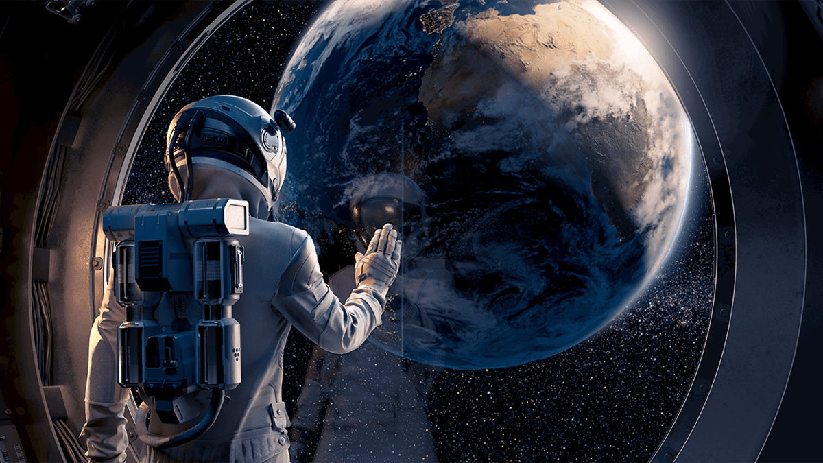 Woman sends thousands of dollars to 'stranded astronaut' who was ...
