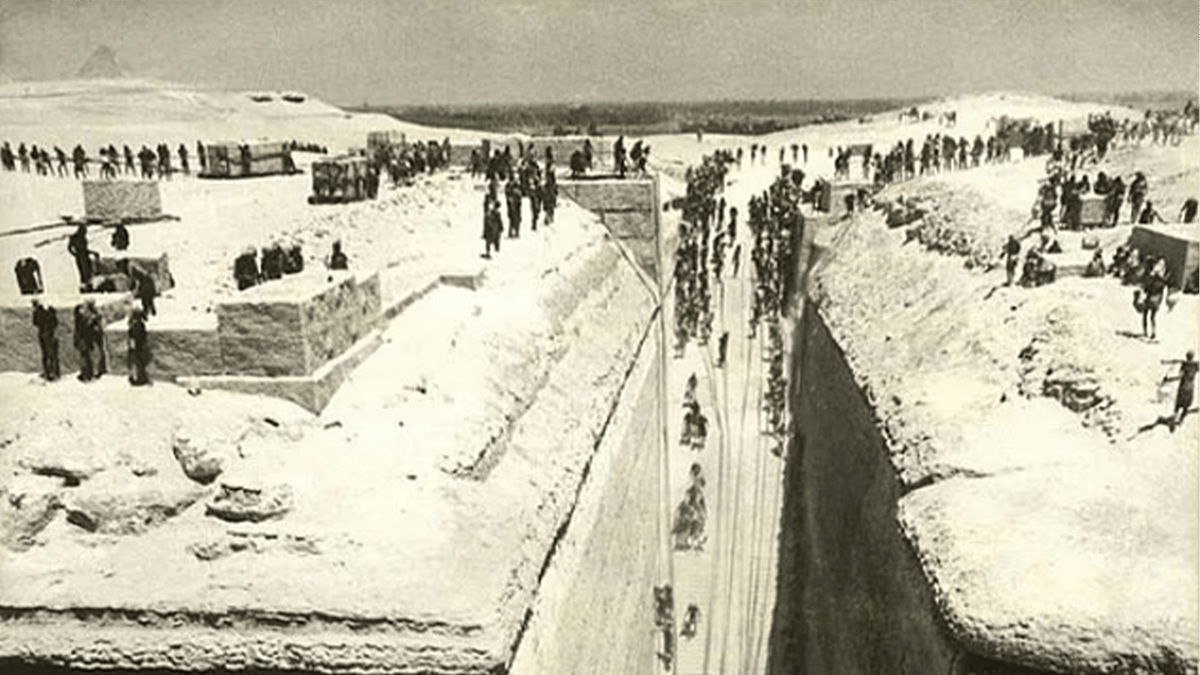 Long lost photos of 'Egypt's Area 51' reveal secret underground complex ...