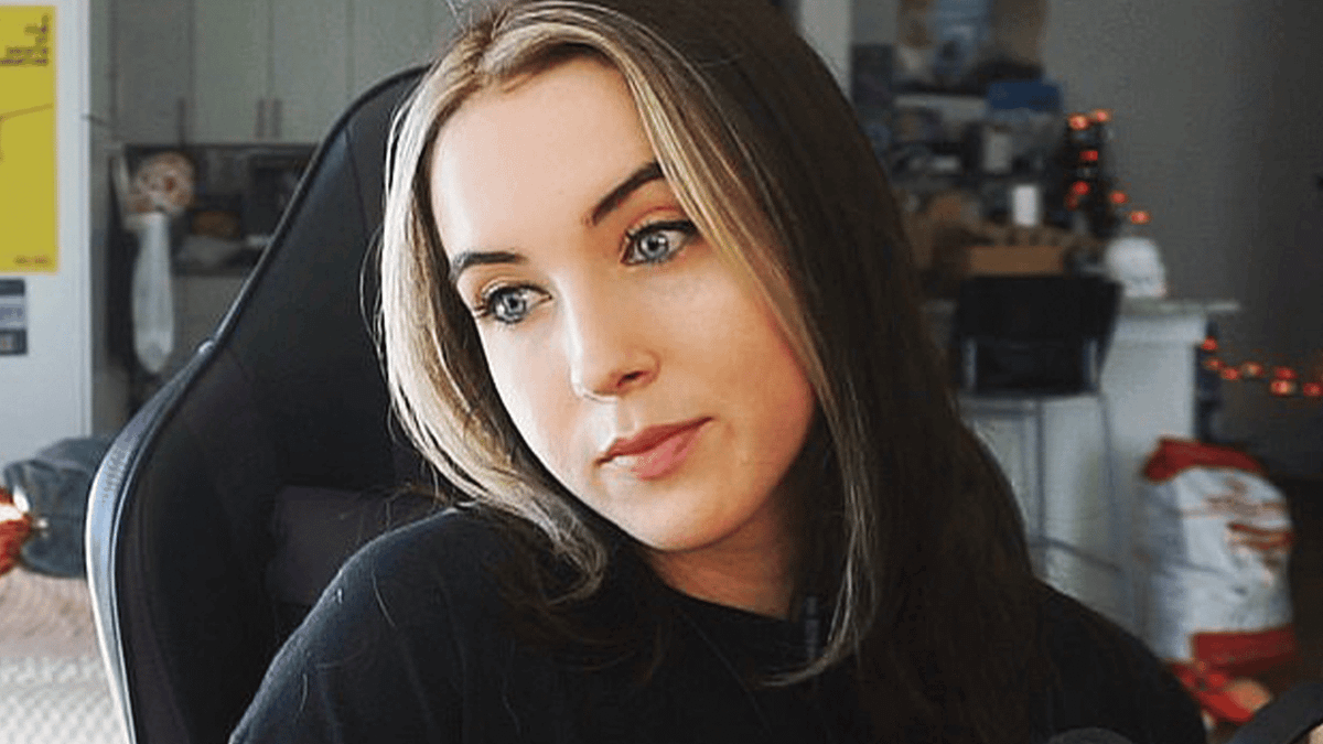Harsh reality behind woman who live streamed every second of her life ...