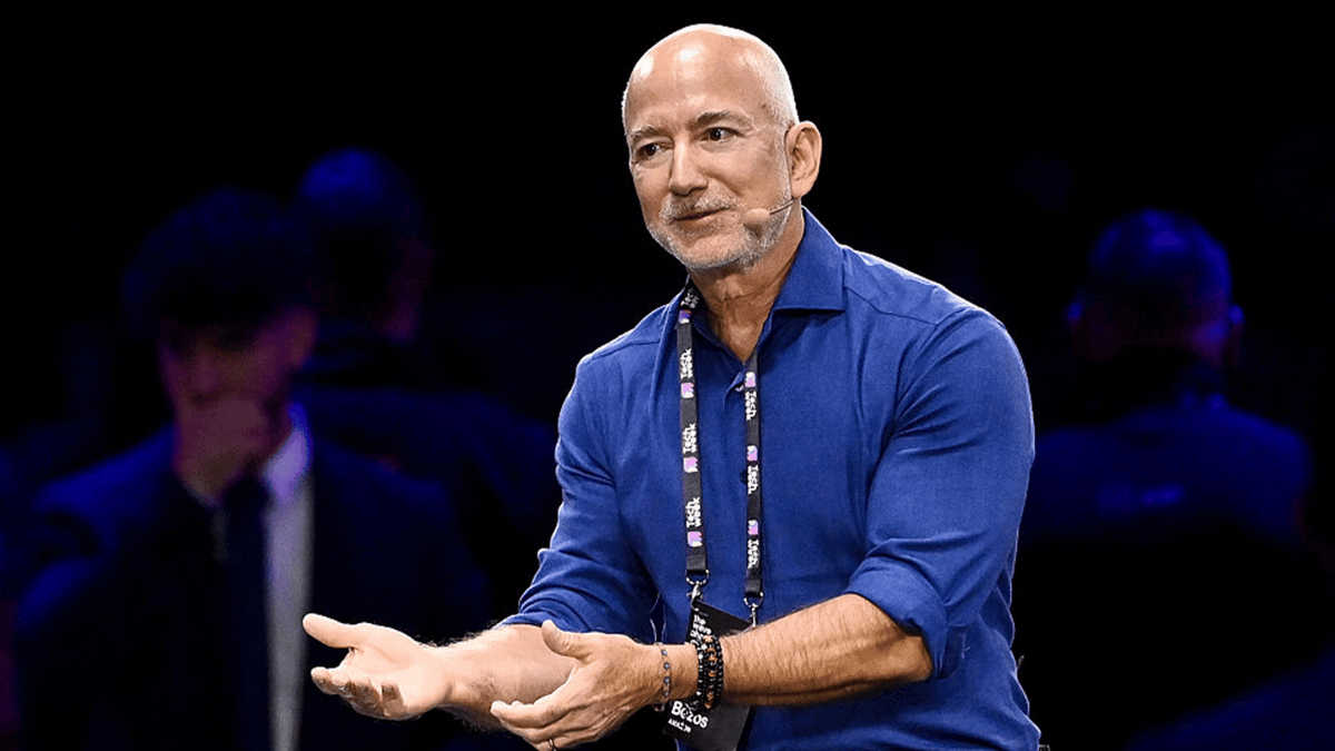Jeff Bezos makes shocking prediction for humanity's future in stunning ...