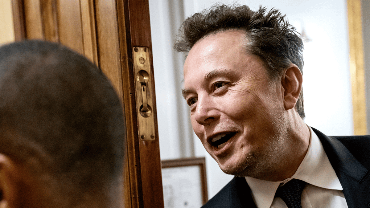 Experts issue warning as Elon Musk's satellites almost cause ...