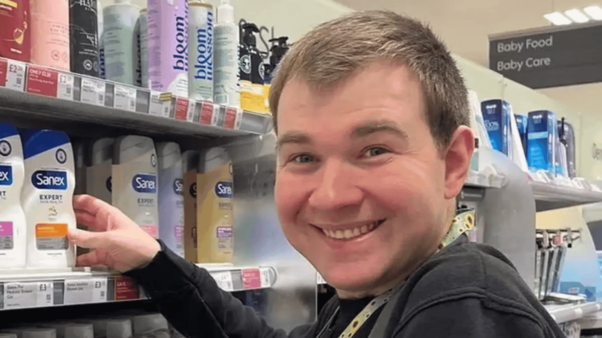 Volunteers rights after autistic man loses job at Waitrose over mum ...