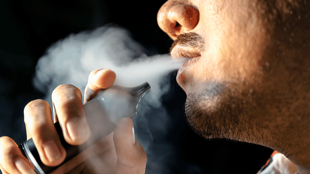 Doctor found vaping could be worse than smoking in world-first study as ...