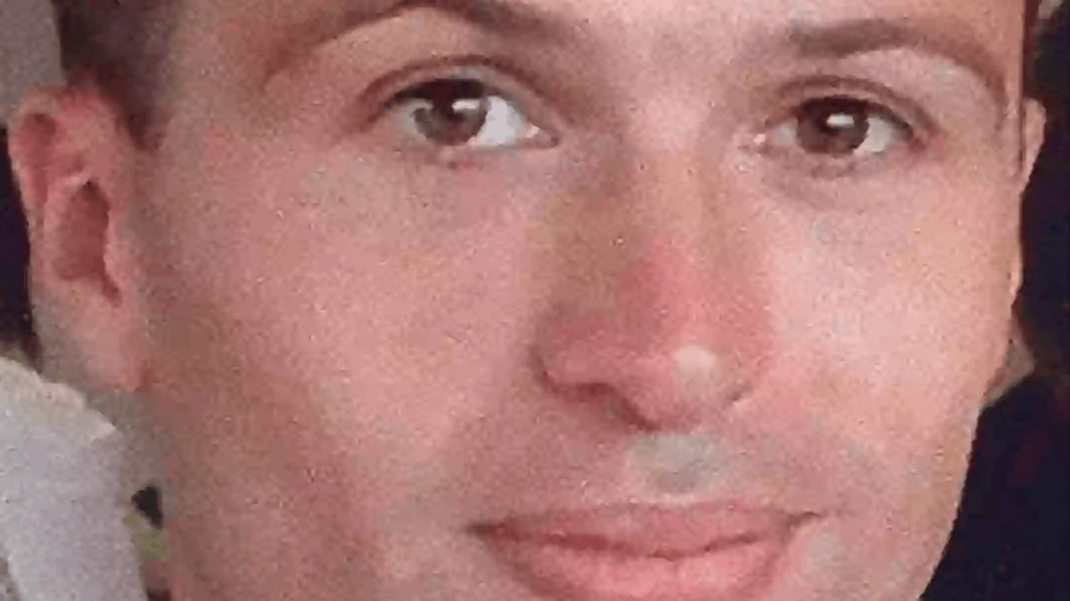 Expert reveals 6 glaring red flags that 'show' missing MI6 spy was ...