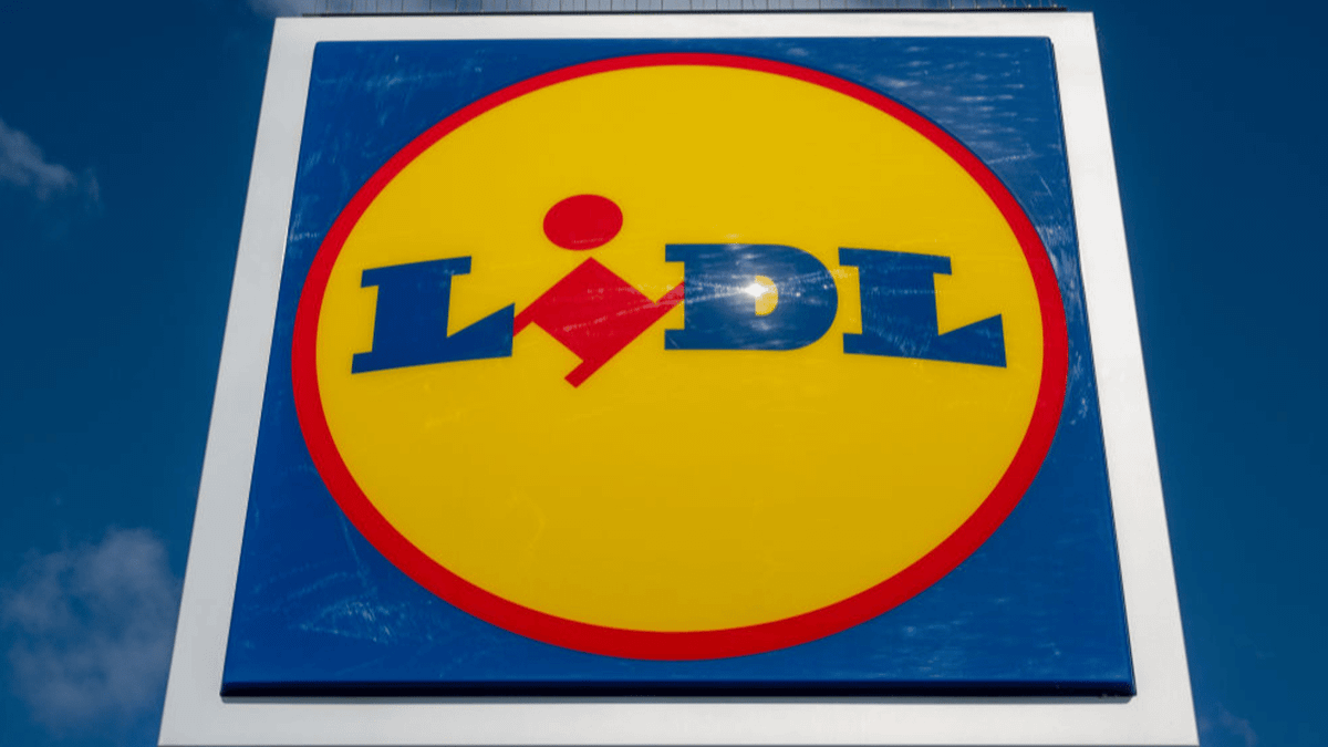 Lidl to open first-ever UK pub that lets customers drink while they shop