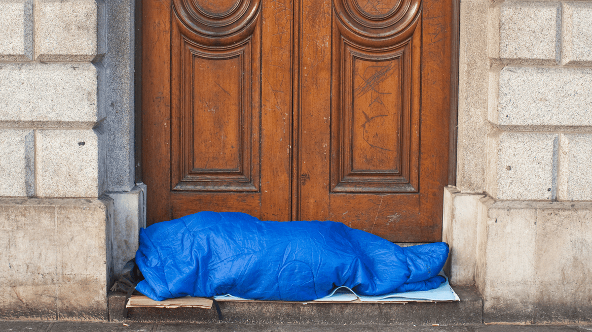 Homelessness Figures Reach Record High in Month Before Eviction Ban ...