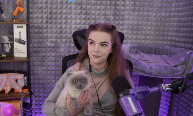 Loeya Interview Fortnite Streamer On Breaking Female Stereotypes In Gaming loeya-interview-fortnite-streamer-on-breaking-female-stereotypes-in-gaming